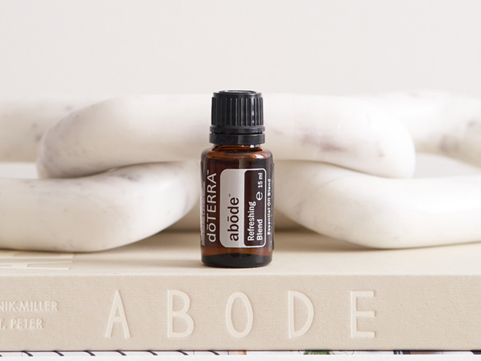 Olejek doTERRA Abode - Energiczna Mieszanka Odświeżająca